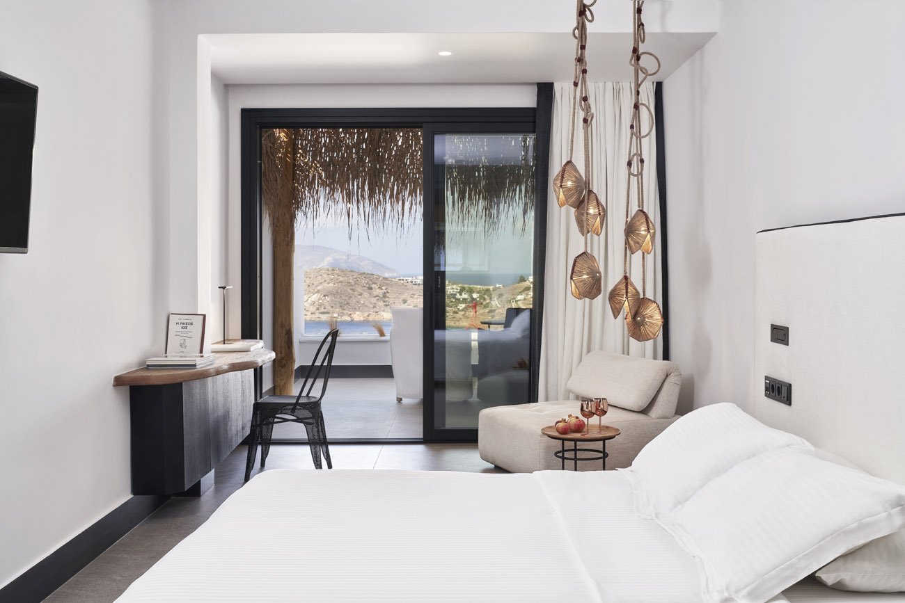 Liostasi Sea View Suite with Private Pool | Liostasi Hotel & Suites